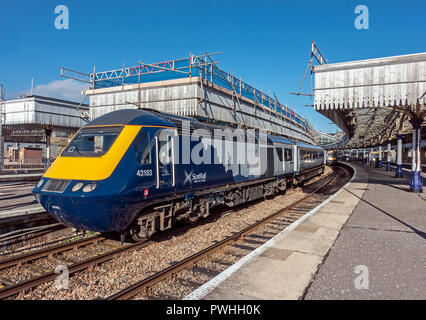 Scotrail train in Aberdeen Railway Station Stock Photo - Alamy