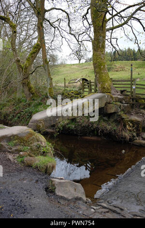 Wycoller Bridge Lancashire Stock Photo - Alamy