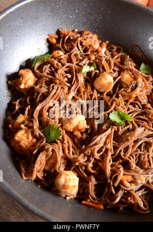 Japan saba noodles with chicken and vegetables Stock Photo - Alamy