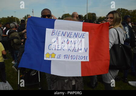 Kylian Mbappé and flag of France Stock Photo - Alamy