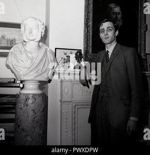 1960s, historical, Merlin Charles Sainthill Hanbury-Tracy, 7th Baron ...