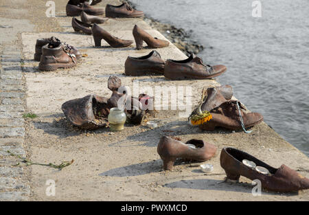 Budapest, Hungary - 4 august 2018: Holocaust memorial, work by the ...