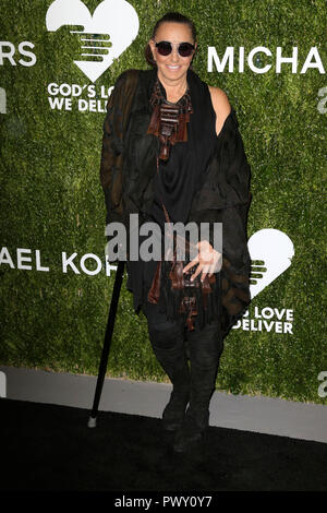NEW YORK-OCT 16: Designer Ariana Rockefeller (L) and husband Matthew ...