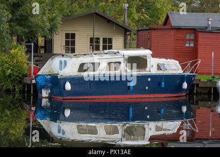 Lock at Orton, River Nene, Peterborough, England Stock Photo - Alamy