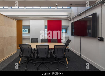 Refurbished Entrepreneurs Room. University of Westminster Marylebone ...