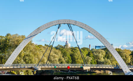 Estonia, Tartu, Emajõgi, waterfront, arch bridge, view to the town hall ...