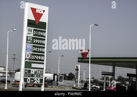 Mol petrol station in Bucuresti, Romania Stock Photo - Alamy