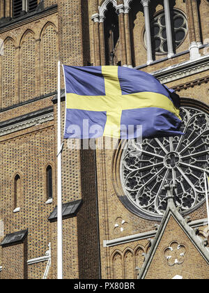 Uppsala, Domkyrkan, Cathedral, swedish flagg Stock Photo - Alamy