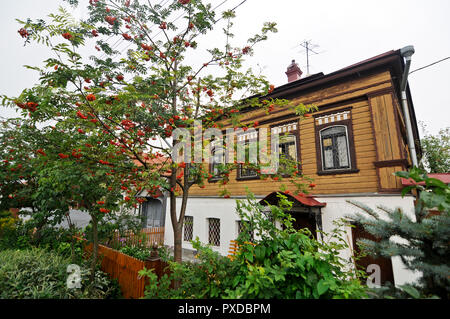 Traditional russian dacha house. Vladimir, Russia Stock Photo - Alamy