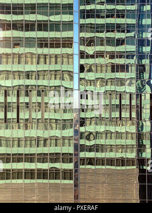 Chase Tower, the tallest skyscraper in the Chicago Loop area, The ...