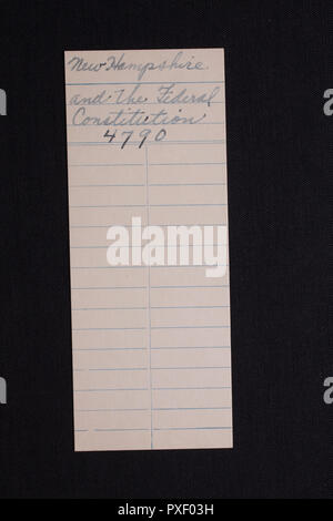 Old fashioned library cards, blank for customization Stock Photo - Alamy