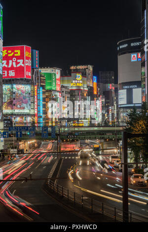 Overpass and traffic at night, Shinjuku, Tokyo, Japan Stock Photo - Alamy