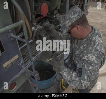 U.S. Army Pfc. Shane McCloud, Company A, 139th Brigade Support ...