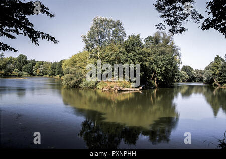 Luzne lesy, Katov. Rieka Morava Stock Photo - Alamy