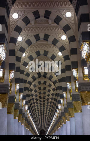 Interior of Masjid (mosque) Nabawi in Al Madinah, Saudi Arabia. Nabawi ...