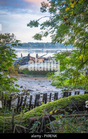 pin mill harbour on the river orwell suffolk with view of The Butt and ...