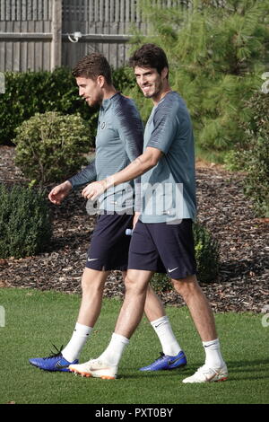 Chelsea players walk out ahead of the FA Cup third round match at ...