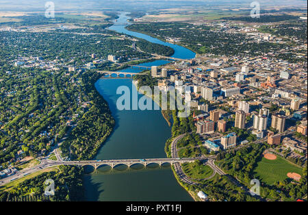 Aerial view of city of Saskatoon and South Saskatchewan River Stock ...