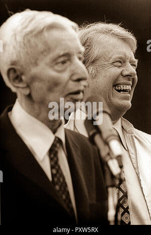 President Jimmy Carter with the commanding officer of the nuclear ...