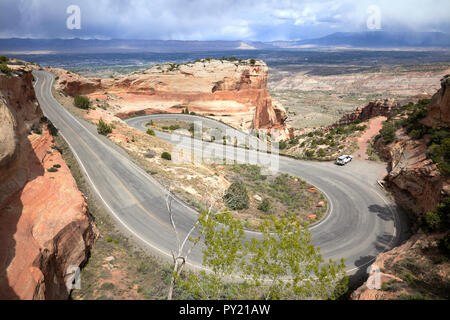 Nicely curved Monument Road in the Colorado National Monument Park ...
