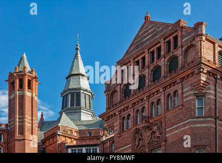 The Cruciform Building - UCL. Location of The Wolfson Institute for ...