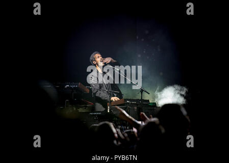 Level 42 with Mike Lindup performing at The Royal Albert Hall Stock ...