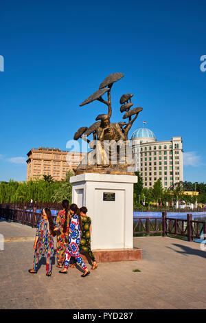 Tajikistan, Central Asia, Douchanbe, Ismail Samani Monument on Dousti ...