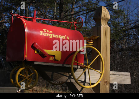 Old wagon- shaped mailbox Stock Photo - Alamy