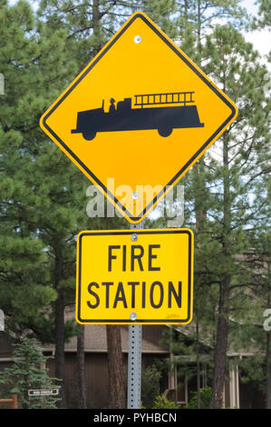 Fire Truck warning sign, USA Stock Photo - Alamy