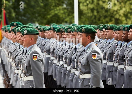 German honor guard in formation at the Ministry of Defense in Berlin ...