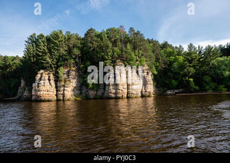 Eroded rock formations that make the Wisconsin Dells a tourist ...