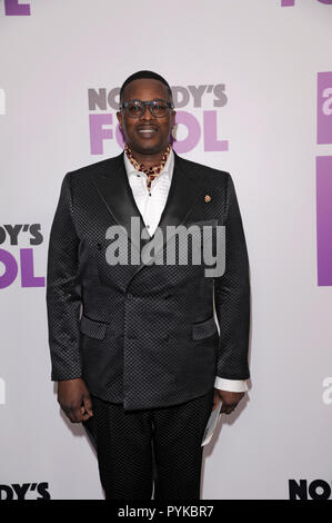 Mark E. Swinton attends Tyler Perry's "A Fall From Grace" New York ...