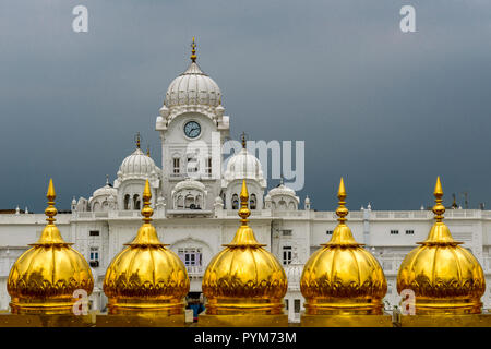 One of the four entrance gates to the Harmandir Sahib, the Golden ...