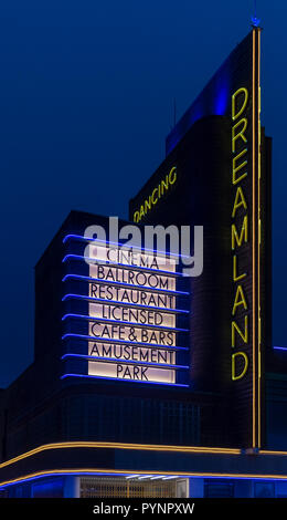The iconic Art Deco sign for DREAMLAND on the Margate seafront Stock ...