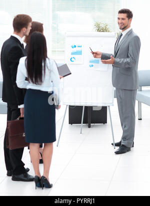 senior Manager makes a presentation in the office Stock Photo - Alamy