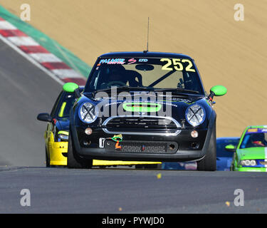 Kevin Palmer, BMW Mini Cooper S, Tin Tops Championship, BARC, Brands ...