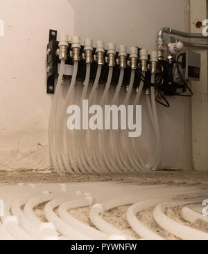 Heating control panel, installing underfloor heating in a dutch house ...