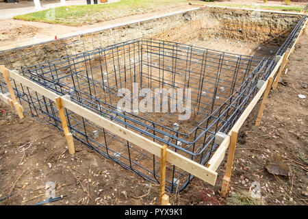 New Swimming Pool Steel Rebar Framing Construction Site Stock Photo - Alamy