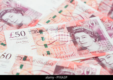New British Bank Notes 50 20 10 5 pounds sterling Stock Photo - Alamy