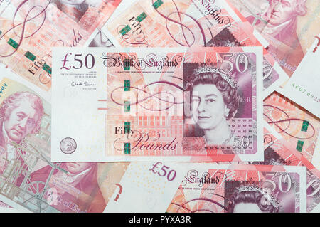 New British Bank Notes 50 20 10 5 pounds sterling Stock Photo - Alamy