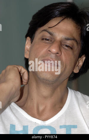 Shahrukh Khan , SRK , Indian famous celebrity Bollywood Actor , Shah ...