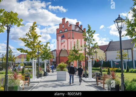 Gate, designer Outlet B5, Wustermark, Brandenburg, Germany, Eingangstor ...