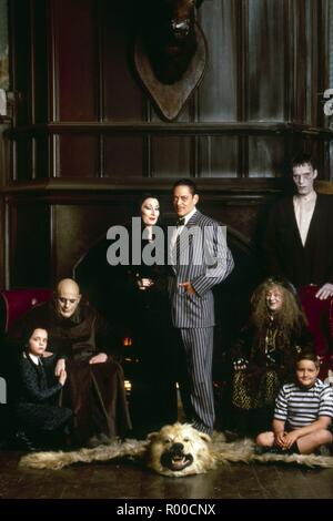 Carol Kane, Carel Struycken, Christina Ricci, Anjelica Huston & Jimmy ...