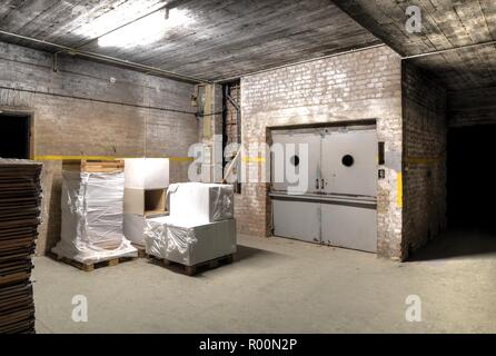 Wien, Flakturm, Innen - Vienna, Flak Tower, Interior Stock Photo - Alamy