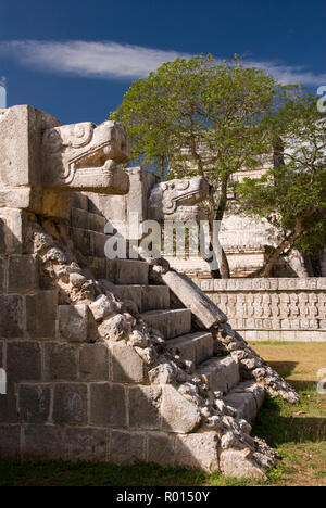 Stone steps and feathered serpent heads on Osario pyramid (High Priest ...