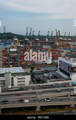 Brani container terminal Singapore Stock Photo - Alamy
