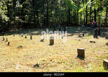 Small old graveyard in rural Virginia, USA Stock Photo - Alamy