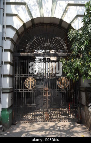 Turner Morrison Building, 6 Lyons Range, Kolkata, India Stock Photo - Alamy