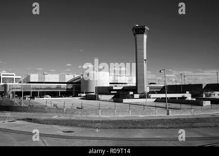 IAH, Houston Intercontinental Airport, Houston, T, USA - Flight ...
