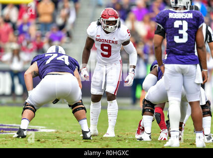 Oklahoma Sooners linebacker Kenneth Murray (9).during the Oklahoma ...
